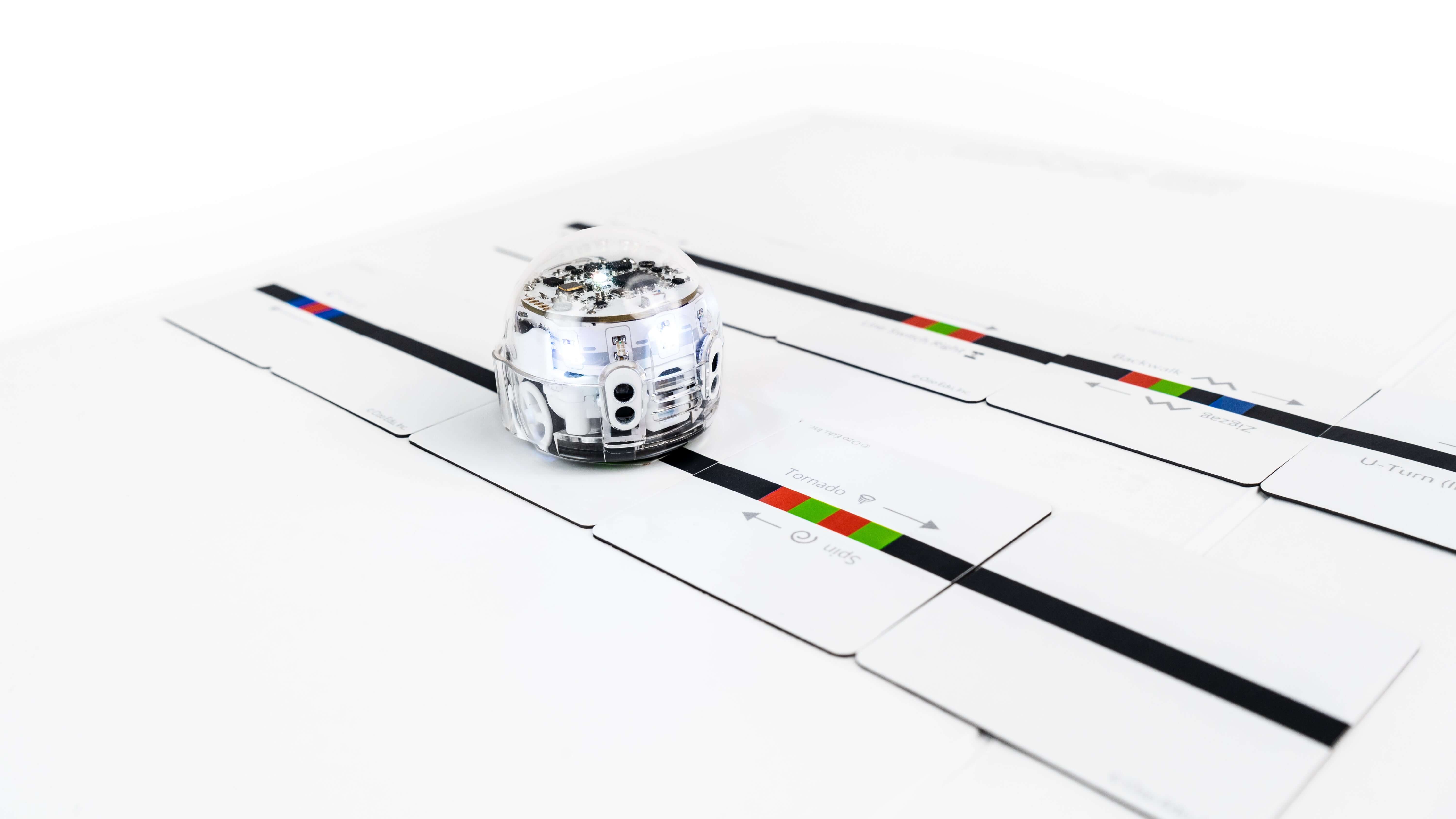 Ozobot Colour Code Magnets: Special Moves Kit